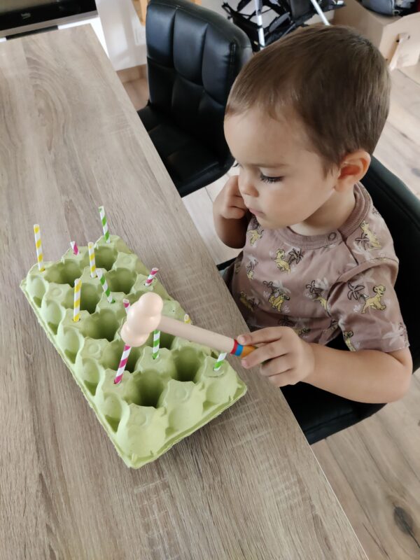 Activité enfant 2 ans à la maison : 25 + idées d'activités